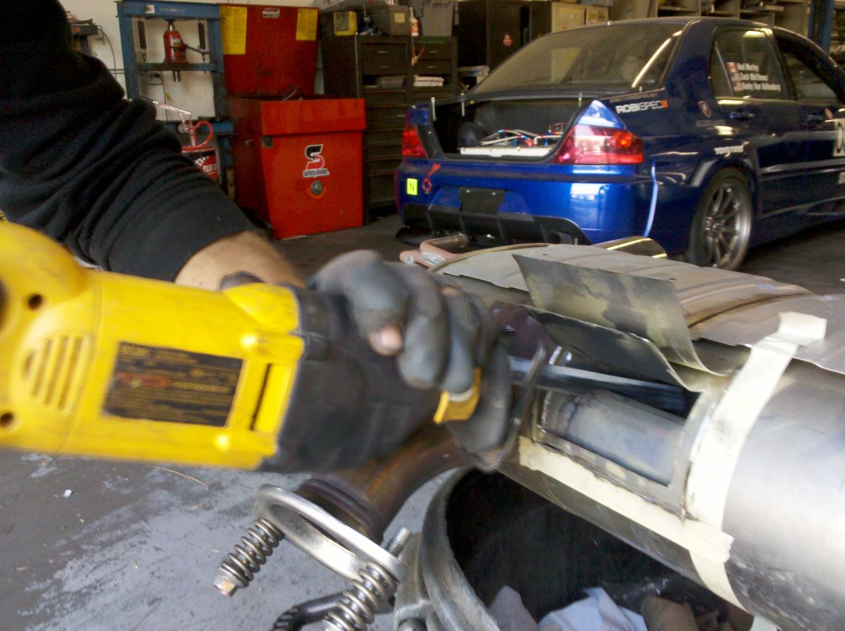 » EVO X/RalliArt – Inside the Stock Muffler Road /// Race Engineering